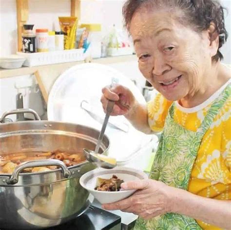 婆婆犯过错的孩子们也正饿着肚子呢 父母