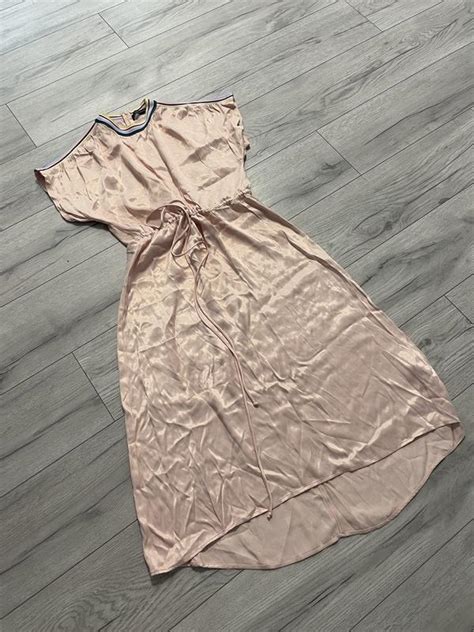 Сукня — ціна 200 грн у каталозі Довгі сукні Купити жіночі речі за доступною ціною на Шафі