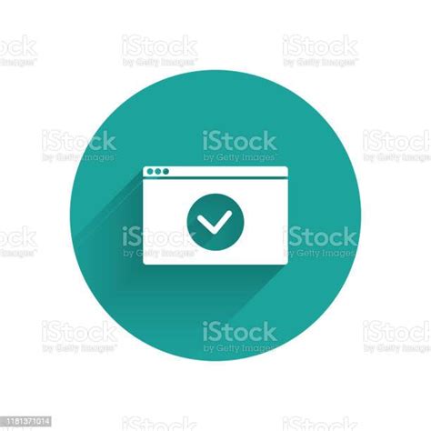 화이트 긴 그림자로 격리 된 Ssl 아이콘으로 사이트를 보호합니다 인터넷 통신 프로토콜 녹색 원 버튼입니다 벡터