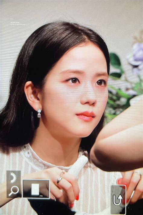 Off The Page♥ On Twitter 230506 키티미니얼짱하이🙋🏻‍♀️🙋🏻‍♀️ 블랙핑크 Blackpink