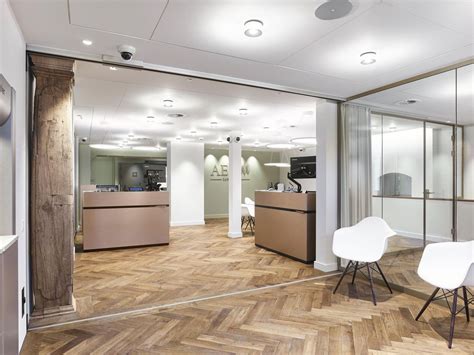 Region Thun Aek Bank 1826 Mit äusserst Erfolgreichem Geschäftsjahr