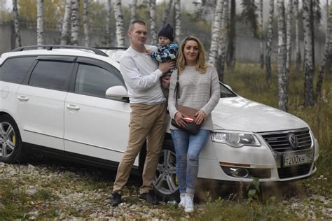 Осеннее фото всей семьи — Volkswagen Passat Variant B6 1 9 л 2007 года фотография Drive2
