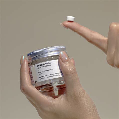 톤28 톤28 고체치약 1병55정 대나무 칫솔 천연 멘톨 씹는치약 위시버킷