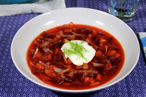 Amapola El Mundo En Un Plato Borscht Sopa De Remolacha
