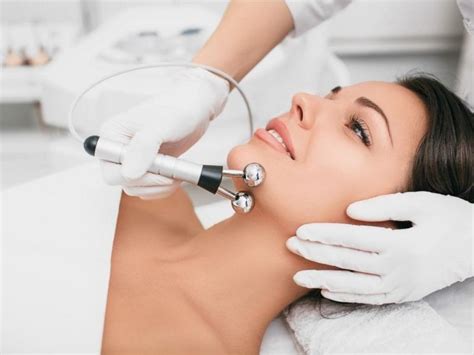 Microcurrent Facial Market Thriving Worldwide NuFACE