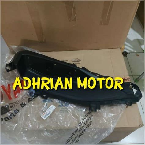 Promo BORDES PIJAKAN KAKI KANAN YAMAHA XMAX 250 ORIGINAL Diskon 23 Di Seller Cemara Shop