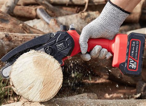 Mini Cordless Chainsaw Small But Mighty