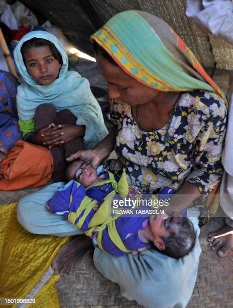 Pakistan Floods Appeal Photos And Premium High Res Pictures Getty Images