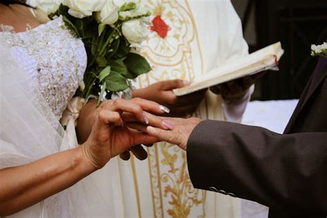 40 Christian Wedding Wishes And Blessings For The Couple