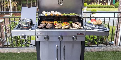 Char Broils 3 Burner Gas Grill With Tru Infrared Cooking Tech Falls To