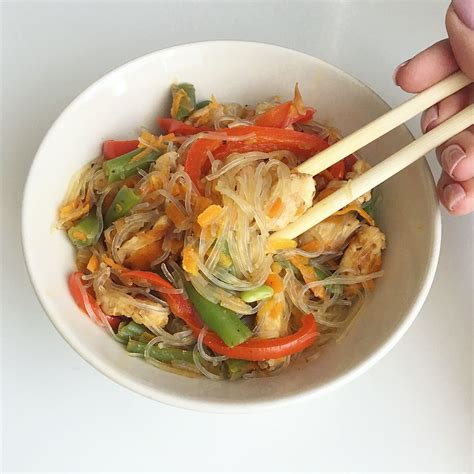 ФУНЧОЗА (стеклянная лапша) С КУРИЦЕЙ И ОВОЩАМИ 🍜 Получилось очень ...