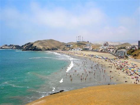 Balnearios De San Bartolo Y Santa María Del Mar En Lima Perú