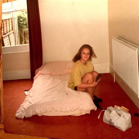 The Office Star Lucy Davis Shares Unrecognisable Throwback Photo