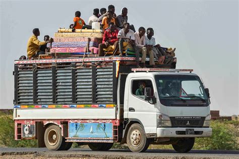 国际移民组织：苏丹冲突导致近400万人流离失所凤凰网