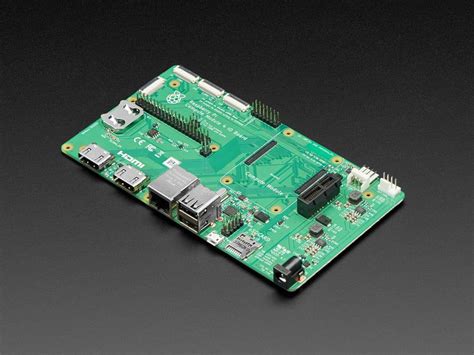 Raspberry Pi 4 در مقابل Raspberry Pi Compute Module 4 تفاوت های کلیدی