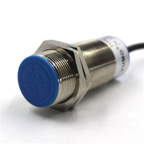 China Yumo Cm Na Proximity Switch Optical Inductive Proximity Sensor Capacitive Sensor