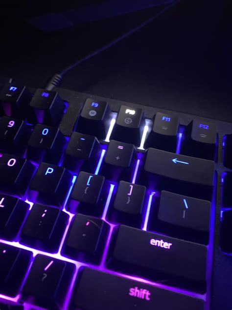 How Do I Turn Off F10 White Color Its Been On All The Time R Razer