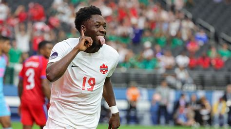 El Real Madrid planea ofertar por Alphonso Davies del Bayern de Múnich