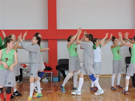 ДНЕС ЗАВЪРШИХА ФИНАЛНИТЕ УЧЕНИЧЕСКИ ИГРИ ПО ВОЛЕЙБОЛ ЗА ДЕВОЙКИ 8 10 КЛАС