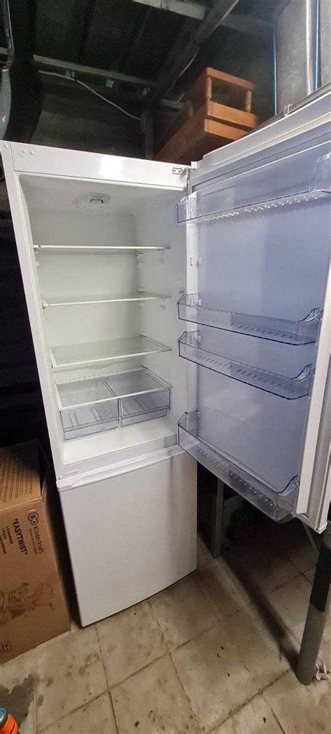 Комбиниран хладилник с фризер Neo гр Ловеч Център • Olx Bg