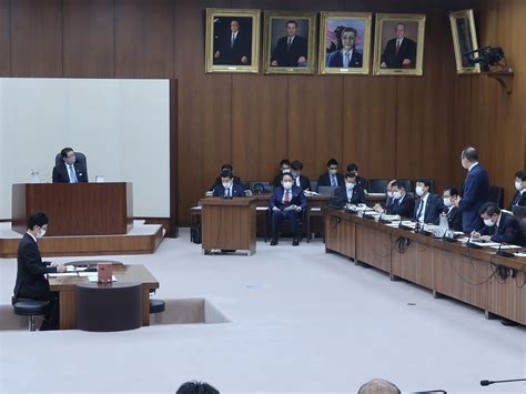 衆議院農林水産委員会、衆議院本会議、農林役員会、税制調査会、中小印刷産業振興議員連盟と都道府県印刷工業組合役員との交流会に出席しました