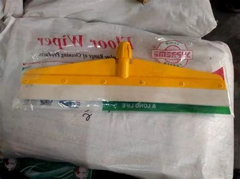 Supreme Floor Wiper Size 21 Inchl At Rs 130piece In Baddi Id