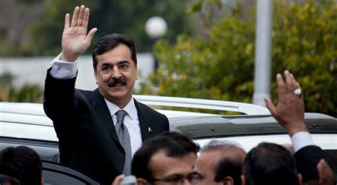 Pakistani Prime Minister Indicted On Contempt Charge The New York Times