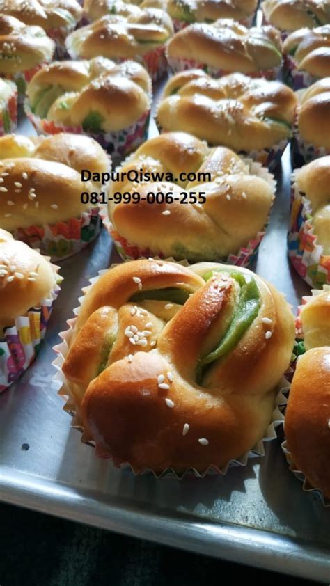 Roti Manis Aneka Rasa