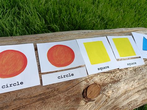 Třísložkové karty Pexeso Shapes Anglický jazyk UčiteléUčitelům cz