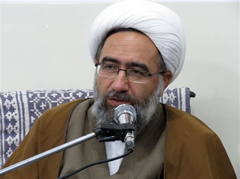 انتقاد عضو شورای عالی حوزه از اهانت کنندگان به ساحت مرجعیت خبرگزاری حوزه