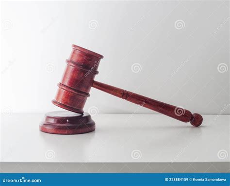 Verdict Hammer