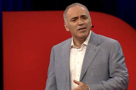 Garry Kasparov Campeão Mundial De Xadrez é Preso Na Rússia Geral