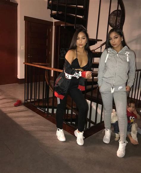 793k Likes 602 Comments Siangie Twins Siangietwins On Instagram