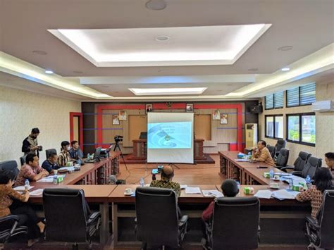 Diskominfo Adakan Rapat Penyusunan Rencana Aksi SP N LAPOR Kalbar Post