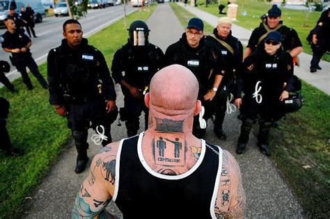 Hier Sind Tattoos Illegal Mothers Dirt
