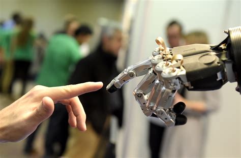 7 Defining Qualities Of Robots Vu Education