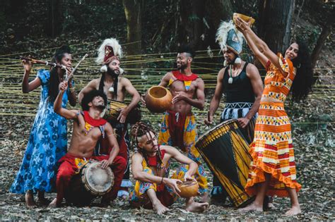 Trupe Benkady Se Inspira Nos Movimentos Tradicionais Da Cultura Mandingue Em ‘sons Doeste