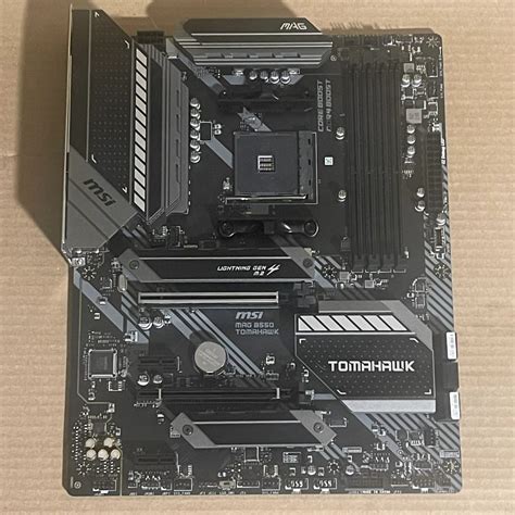 Like New, MSI B550 Tomahawk | Jawa