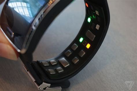 Samsung Simband Is A Health Oriented Gear S On Steroids