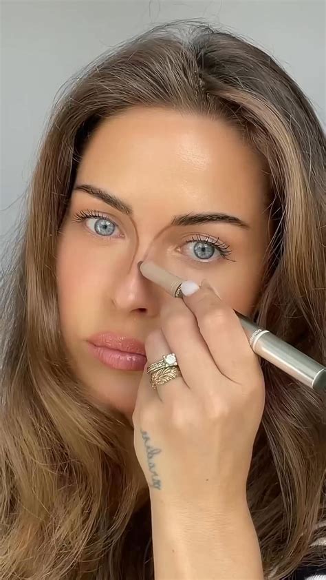 Pin Von 👁️makeup Magnifique 💋 Auf Makeup Ideas Gesicht Dünner