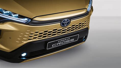 Corolla Cross Detailed Grill