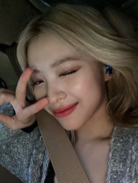 Itzy Bubble ⁵²⁶ On Twitter Itzy Pretty Selfies Bubbles