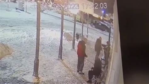 Policja Publikuje Nagranie Brutalnego Pobicia W Wieliczce Sprawcy Zatrzymani