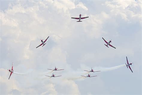 무료 이미지 비행기 항공기 차량 공기 호스 장난감 글라이더 행사 에어쇼 공군 곡예 비행 플루 그 쇼 지구의 분위기 일반 항공 6000x4000