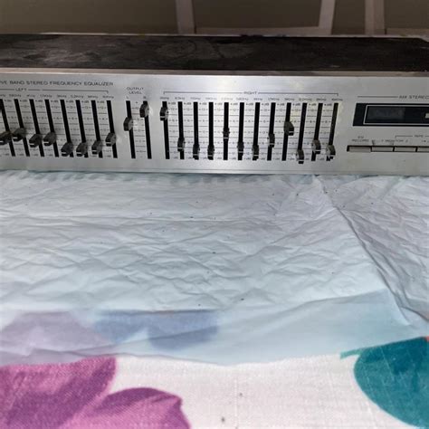 Realistic 31 2010 Dual 12 Band Stereo Frequency Equalizer Wimx Expander