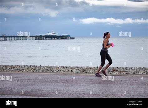 Llandudno North Wales Uk 17th June 2016 Uk Weather Overnight