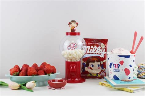 배스킨라빈스 딸기 연유 퐁당과 페코 캔디 디스펜서 굿즈 화이트데이 선물로 취향저격 네이버 블로그