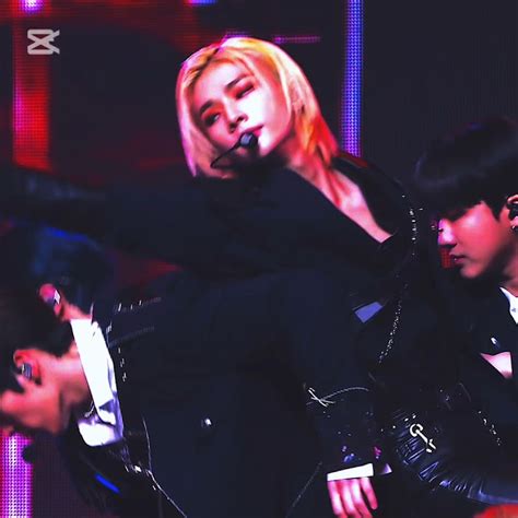 황현진 1년동안 무슨일이 있던걸까 [스트레이키즈] Youtube