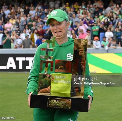 7443 Charlotte Edwards Photos And High Res Pictures Getty Images