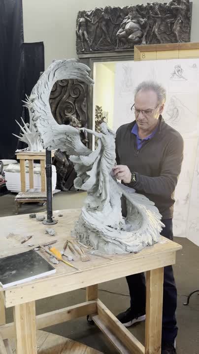 Mario Chiodo On Linkedin Angel Artcollectors Figurativeart